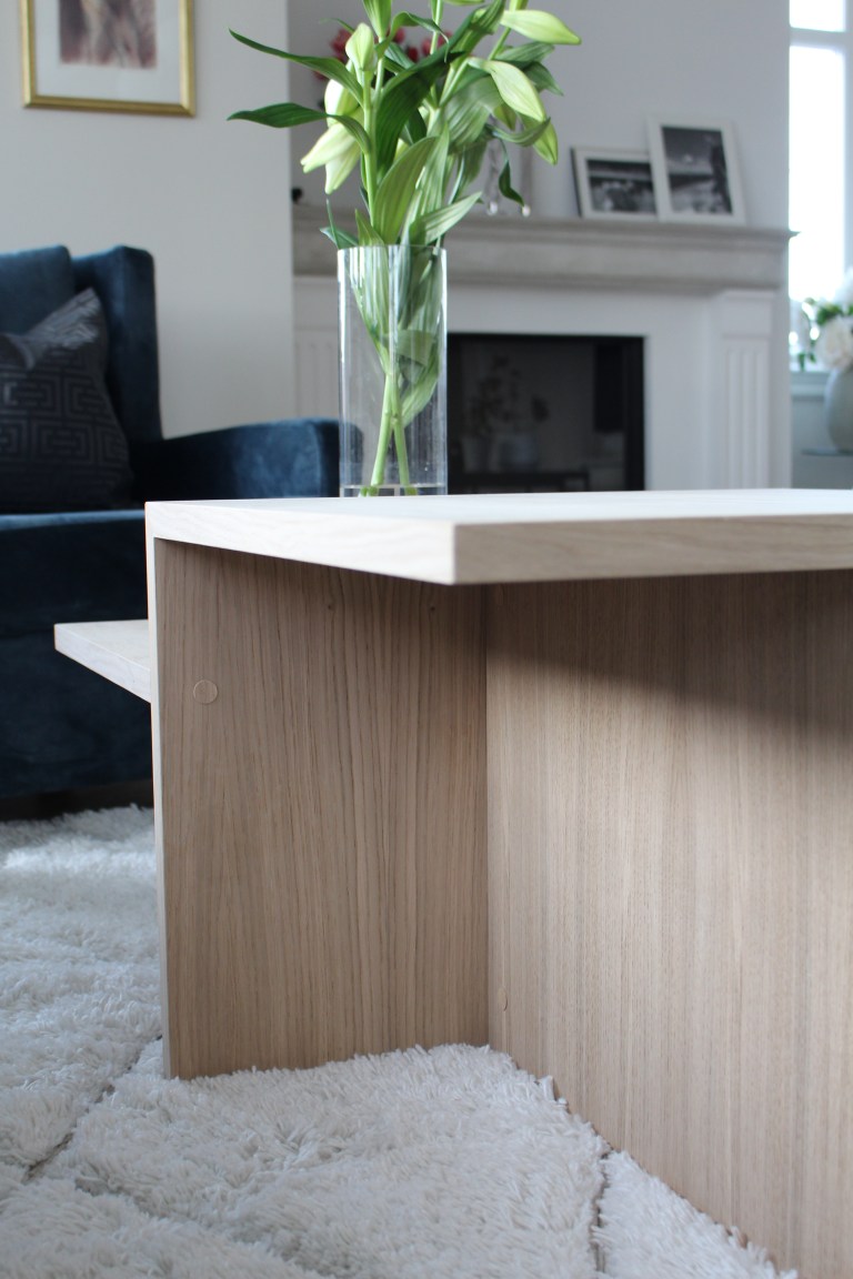 Proni Design – Tidløse og unike møbler i eik